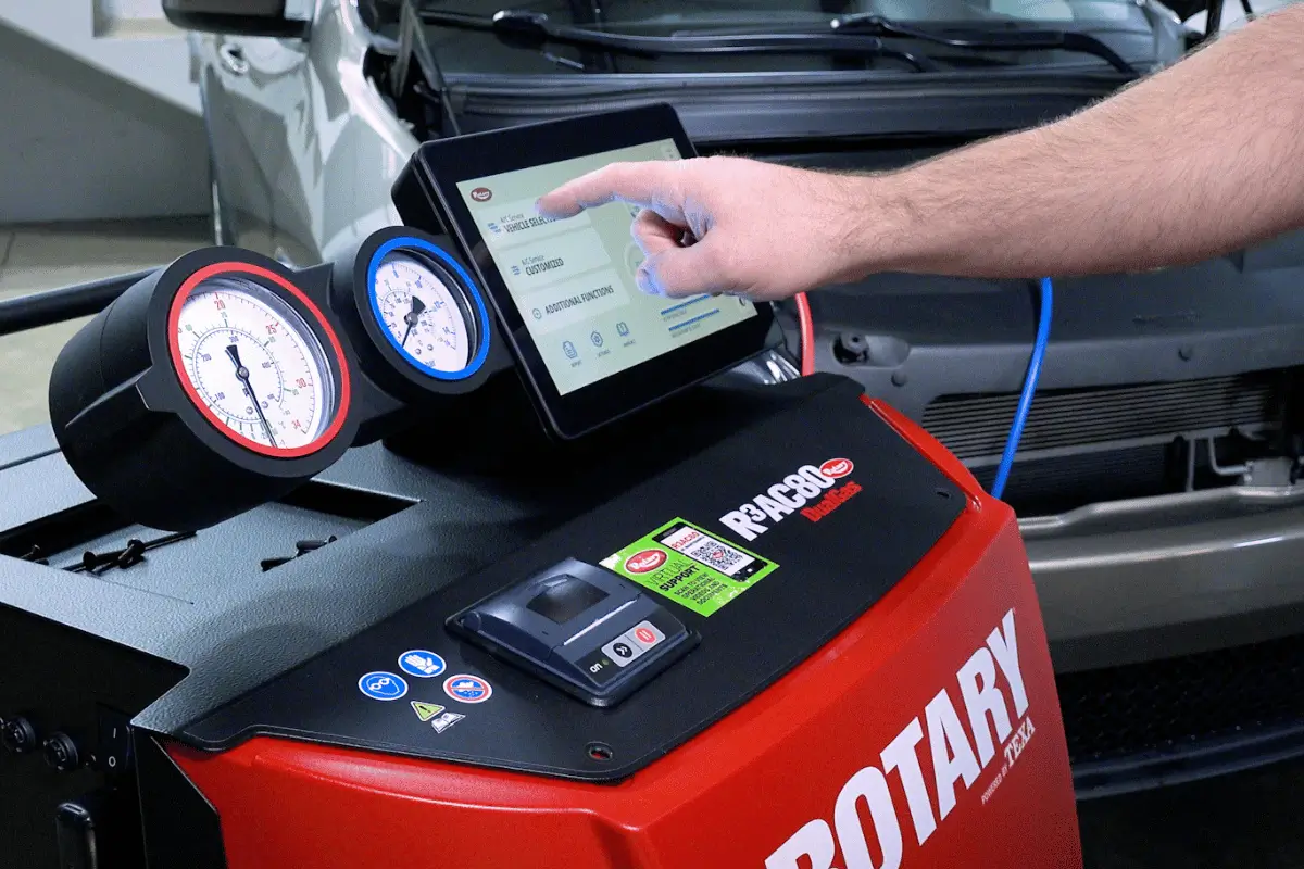 Making the Right Choice for Rotary AC Recovery Machines